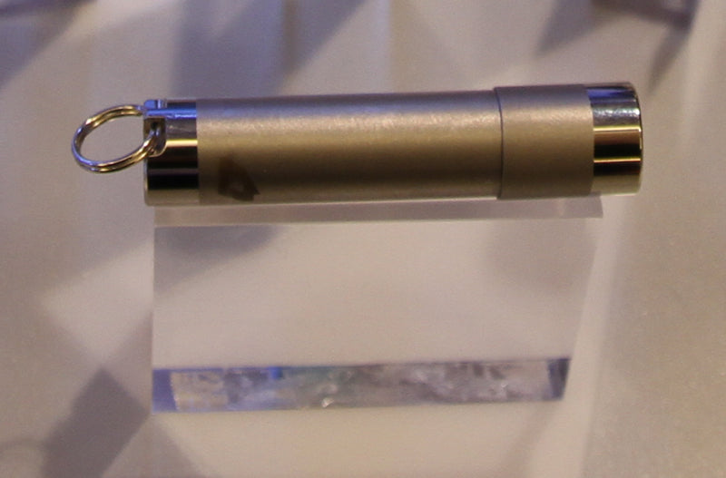 FOURSEVENS Atom A0 - HA 1 x AAA CREE XP-E 25 Lumen LED Flashlight.